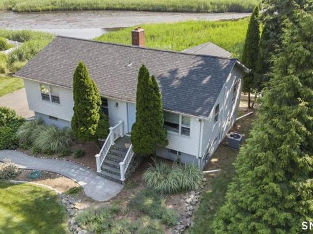 Shoreham Village Dr, Fairfield, Home For Sale