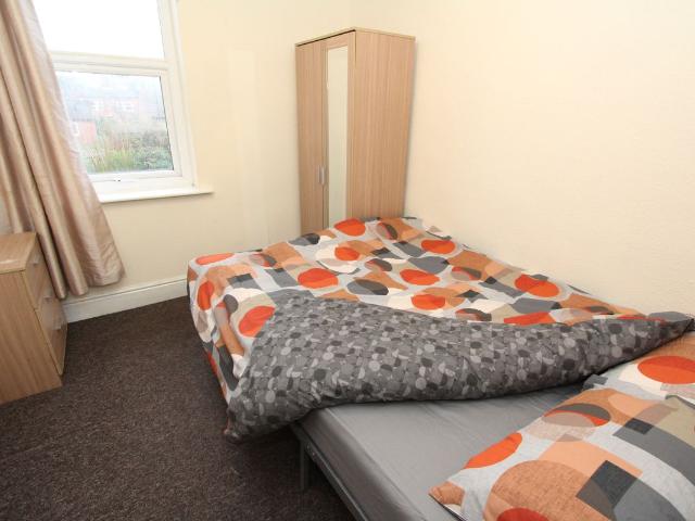 Shoreham Street, Sheffield S2, Room to rent, £480 pcm | PrimeLocation