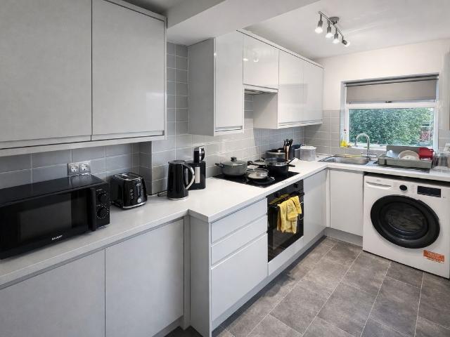 Shoreham Street, Sheffield S2, 3 bed semi detached house to rent, £585 pppm | PrimeLocation