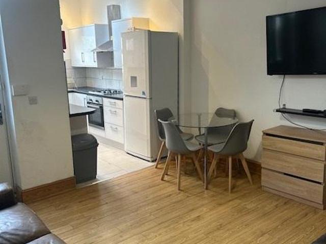 Shoreham Street, Sheffield S2 5 bed terraced house to rent £2,058 pcm £475 pw