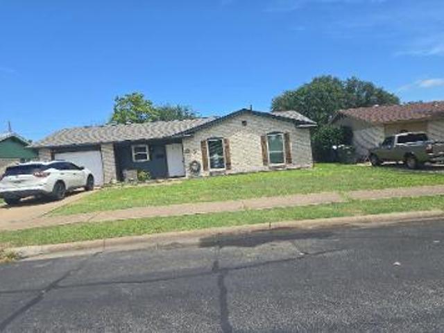 Shorehaven Dr