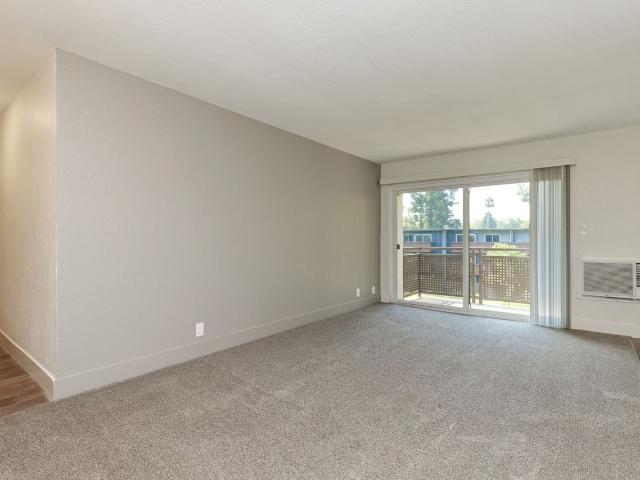 Shoreline 1841 Apartment Homes 2 Bedroom Apartment for Rent at 1841 Laguna St, Concord, CA 94520 Ellis Lake