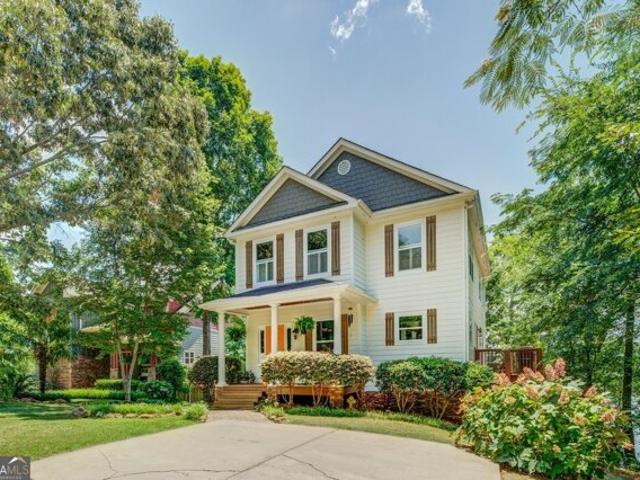 Shoreline Dr, Monticello, Home For Sale