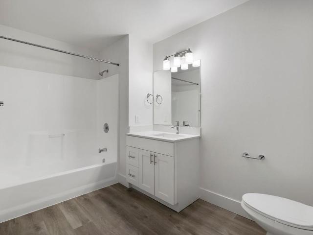 Shoreline WC LLC 2 Bedroom Apartment for Rent at 1022 N 192nd St, Shoreline, WA 98133