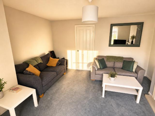 Shoreswood Close, Arnold, Nottingham NG5, Room to rent, £550 pcm | PrimeLocation