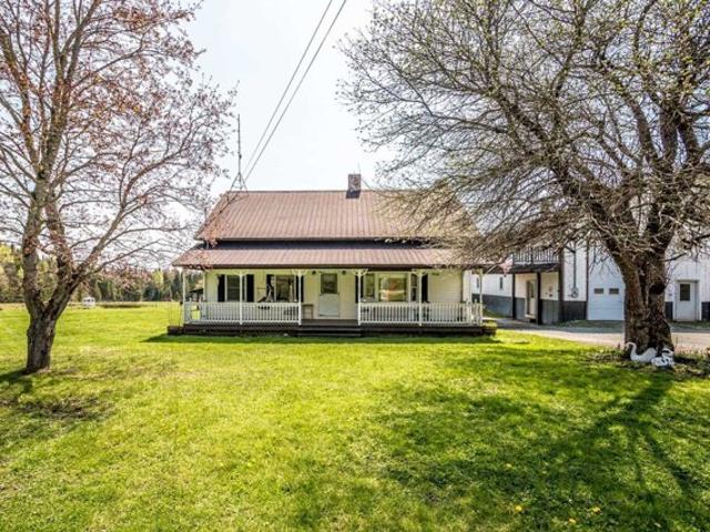 Shores Hill Rd, Granby, Home For Sale
