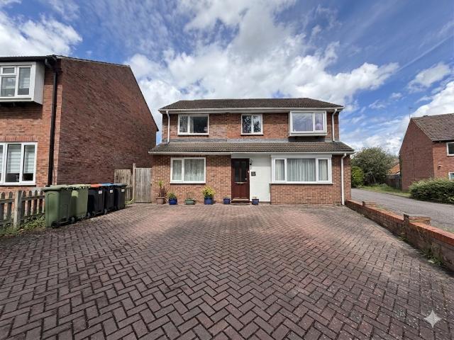Shorham Rise, Milton Keynes MK8, 5 bed property to rent, £2,250 pcm | PrimeLocation