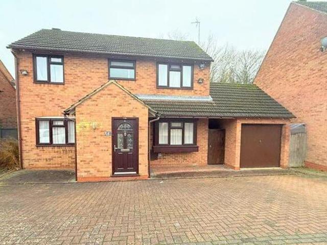 Shorham Rise, Two Mile Ash, 3 Bedroom Detached