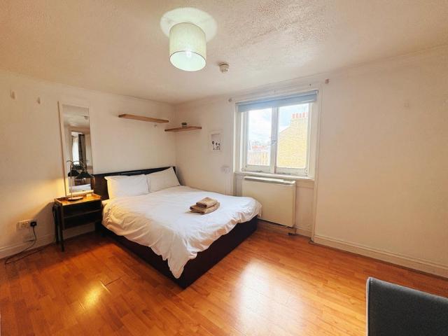 Short Term Only Studio in Marylebone
