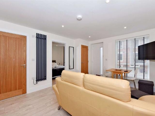 SHORT TERM A conveniently located one bedroom apartment, offered on a short term basis with bills included and fully furnished