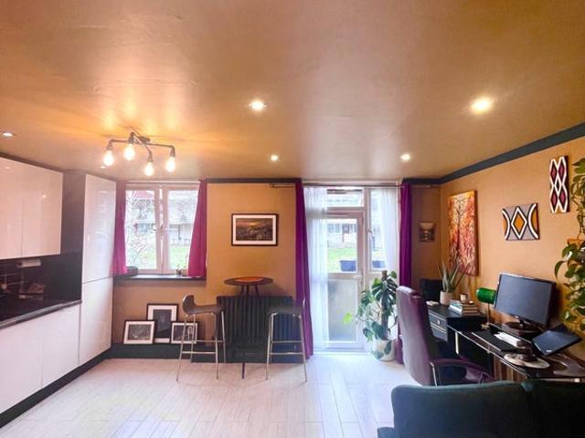 Short term let, 1 bed flat, bills included