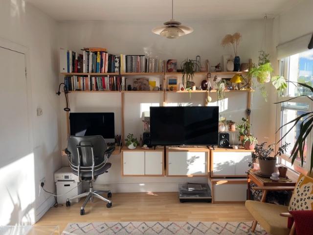 Short term let sunny, peaceful flat in Dalston