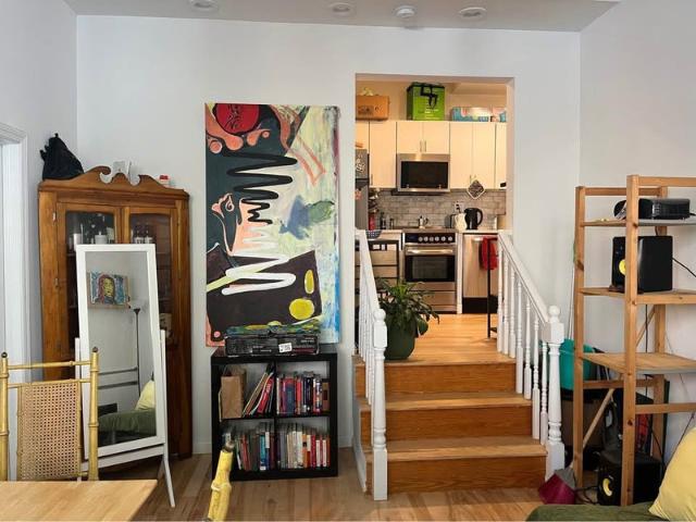 Short Term 1B Sublet Available in Greenpoint