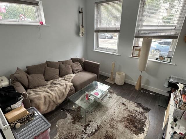 Short Let 1 Bed Flat in Holloway, Islington