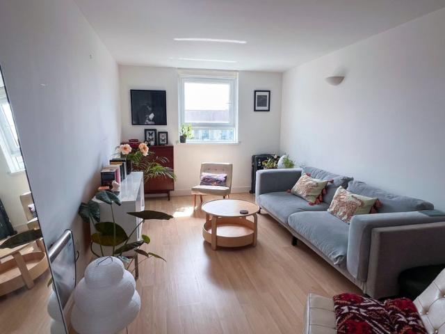 SHORT LET 1 Bed Flat in London Fields, Hackney E8