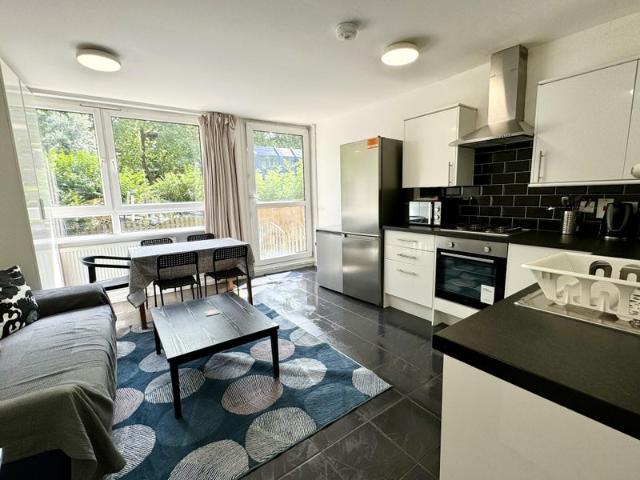 Short Let 4 Double Bedrooms Huge Lounge Garden NW1