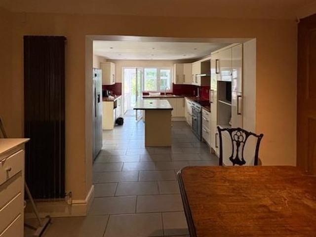 Short Let Earlham Green Lane. 6 bed house to rent £2,950 pcm £681 pw