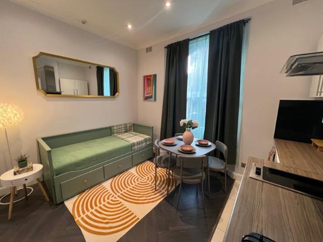 [Short Let] High Ceiling 1B1B near Baker Street