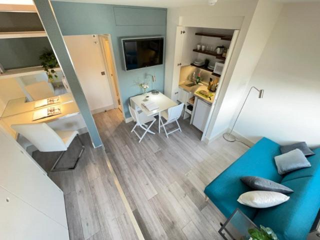 Short Stay Boutique Apartments by the Sea £295PW