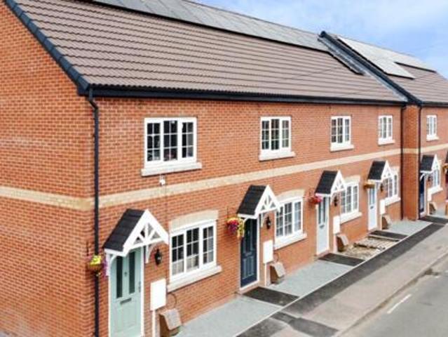 Short Street, Burton on trent, 3 Bedroom Town