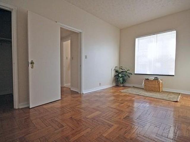 Shortridge Apartments 1 Bedroom Apartment for Rent at 3601 N Meridian St, Indianapolis, IN 46208 Mapleton Fall Creek