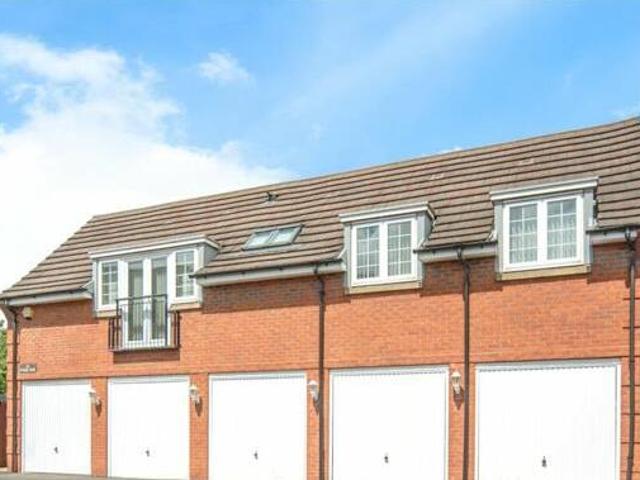 Shortstown, Victor Close, Bedford, 2 Bedroom Maisonette