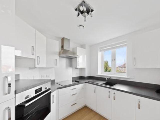 Shortwood Copse Lane, Basingstoke, 2 Bedroom Retirement