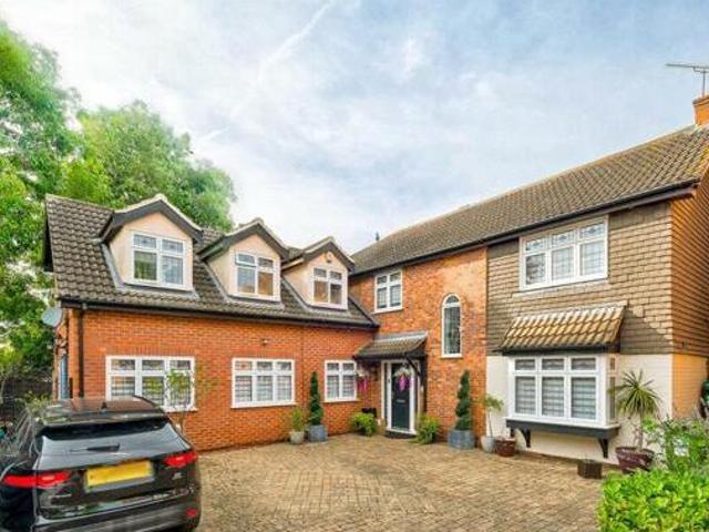 Shaw Close, Hornchurch, 6 Bedroom Detached