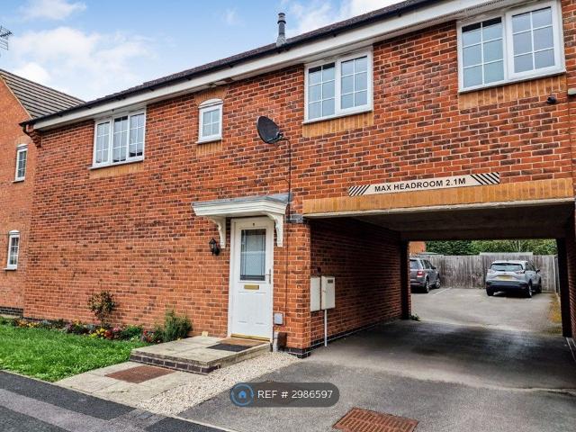 Shaw Gardens, Gedling, Nottingham NG4, 2 bed maisonette to rent, £875 pcm | PrimeLocation