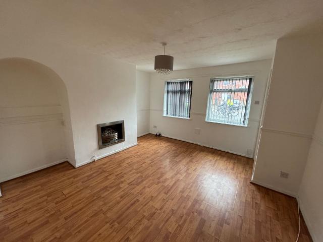 Shaw Lane, Prescot L35, 3 bed terraced house to rent, £950 pcm | PrimeLocation