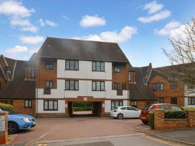 Shaw, Ridge Green, Swindon, 2 Bedroom Apartment
