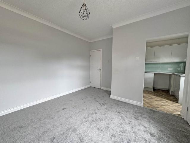 Shaw Road, Royton