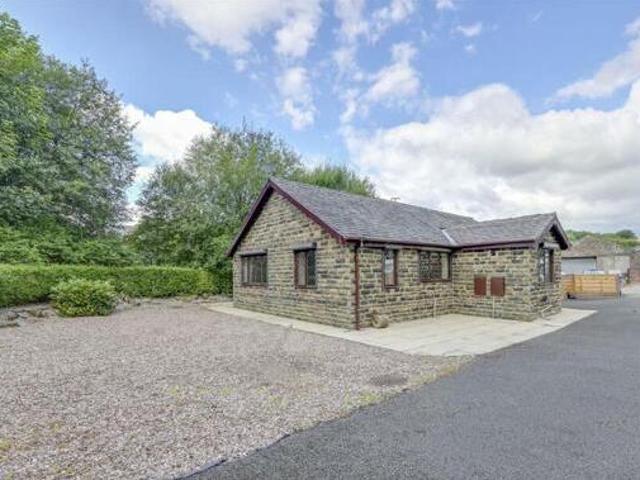 Shawclough Road, Shaw Clough, 2 Bedroom Detached