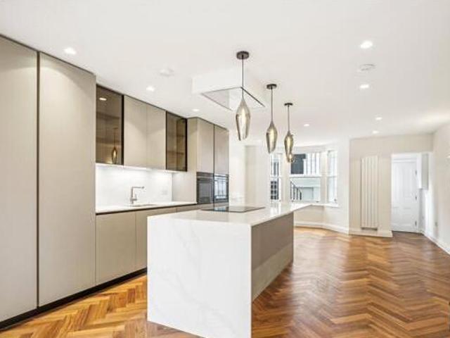 Shawfield Street, London, 4 Bedroom Terraced