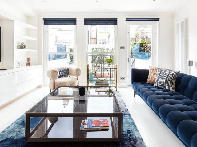 Shawfield Street, London, SW3 4 bed terraced house to rent £18,416 pcm £4,250 pw