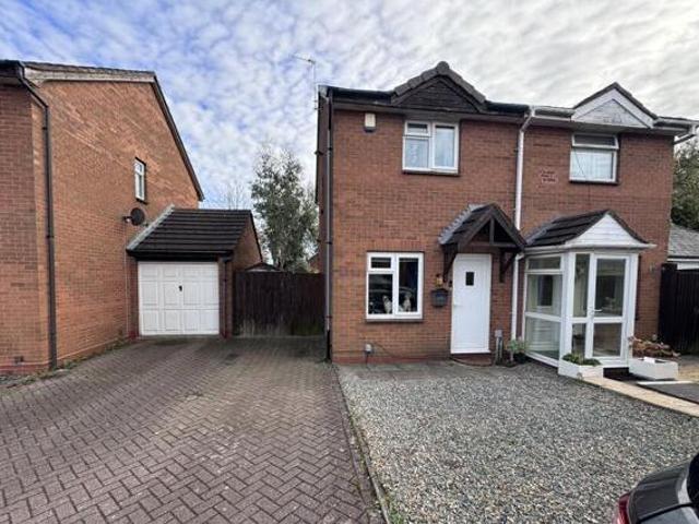 Shawley Croft, Birmingham, 2 Bedroom Semi detached