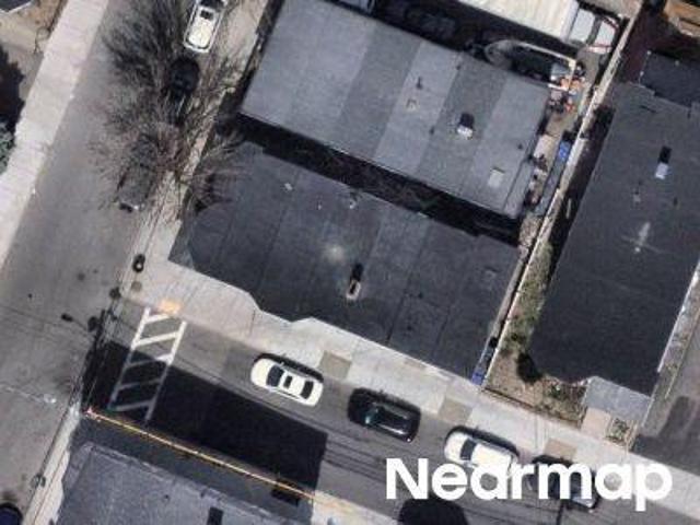 Shawmut St