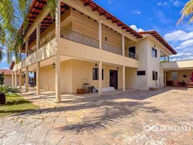 SHA Conjunto 4 Chácara 23 Excelente casa à venda no SHA Conjunto 4 em Arniqueira
