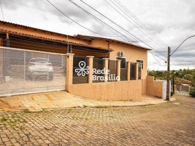 SHA Conjunto 6 Veredas do Sol| Casa de Esquina 5 Quartos sendo 3 Suítes com 7 Vagas de Garagem Cober
