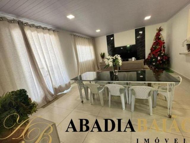 SHA QD 4 ARNIQUEIRA CASA QUATRO QUARTOS SUÍTE GARAGEM ARMÁRIOS