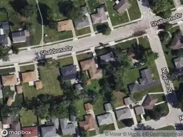 Shabbona Dr