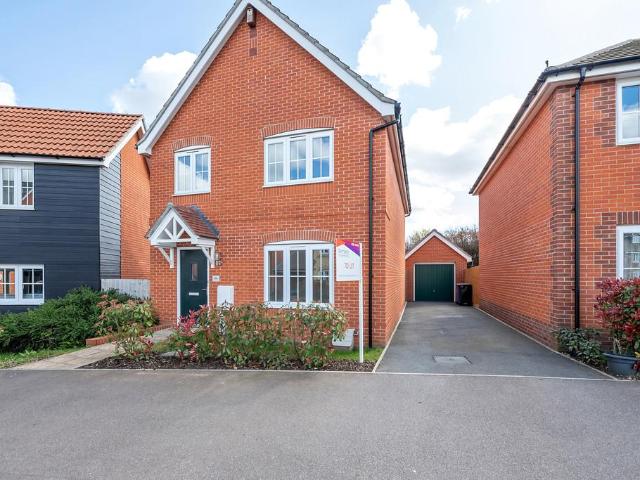 Shackeroo Road, Bury St. Edmunds 4 bed detached house to rent £1,850 pcm £427 pw