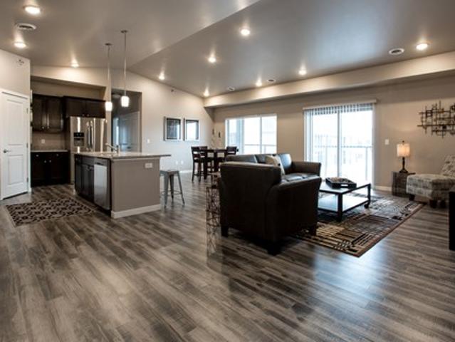 Shadow Crest Luxury Townhomes A