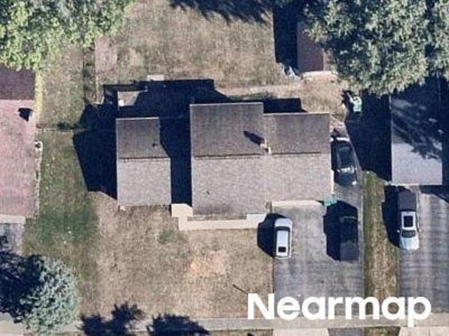 Shadow Brook Dr