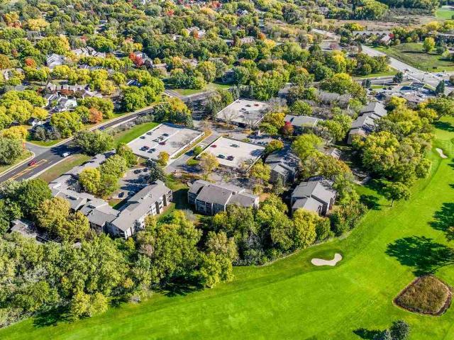Shadow Green Apartments 2 Bedroom Apartment for Rent at 14247 Valley View Rd, Eden Prairie, MN 55344 Eden Prairie