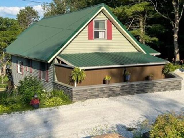 Shadow Ln, Hinesburg, Home For Sale