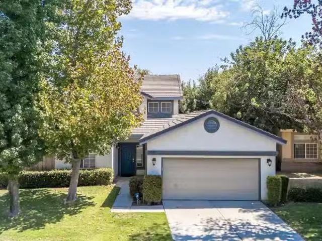 Shadow Lake, BAKERSFIELD, CA 93313