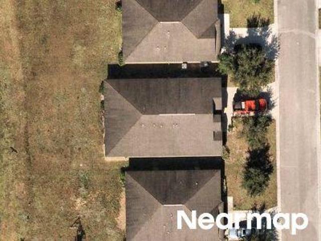 Shadow Lakes Dr