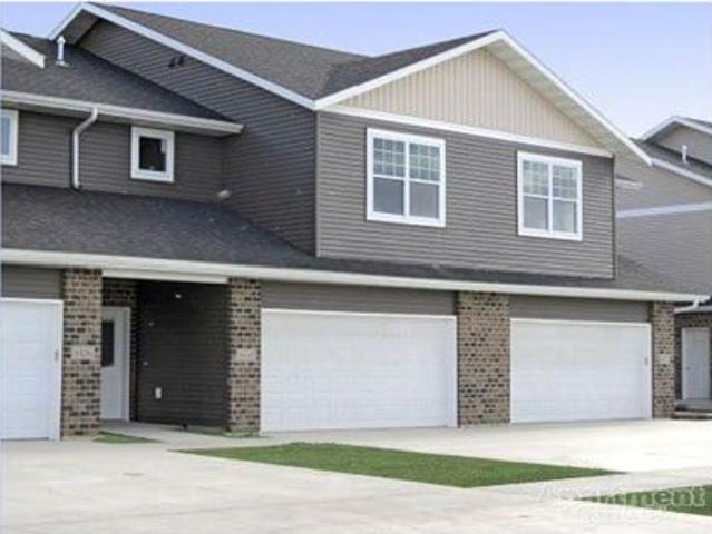Shadow Wood Townhomes 3305 3 Bedroom