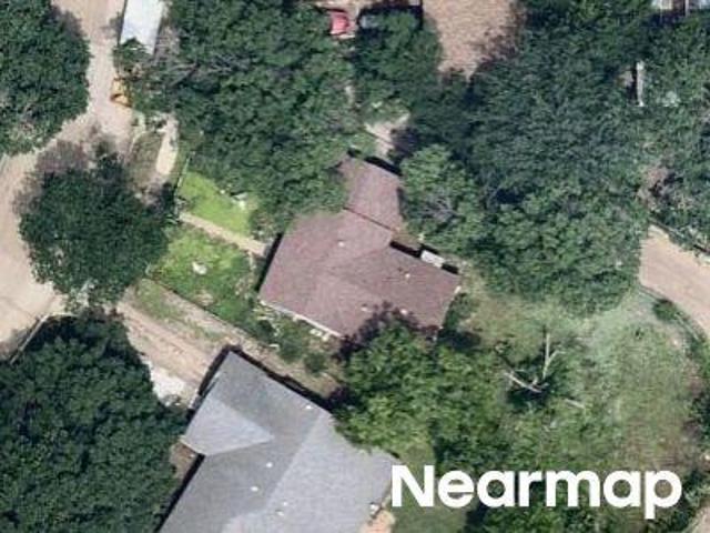 Shadow Wood Dr